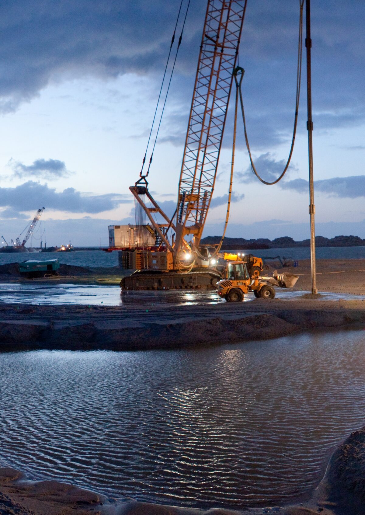 Ground improvement on Dunkirk LNG terminal, France | Menard